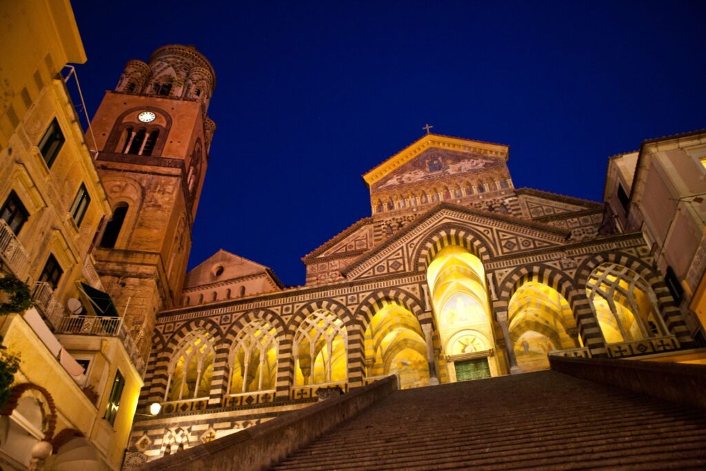 Goditi la Cattedrale di Amalfi - Locanda del Marinaio